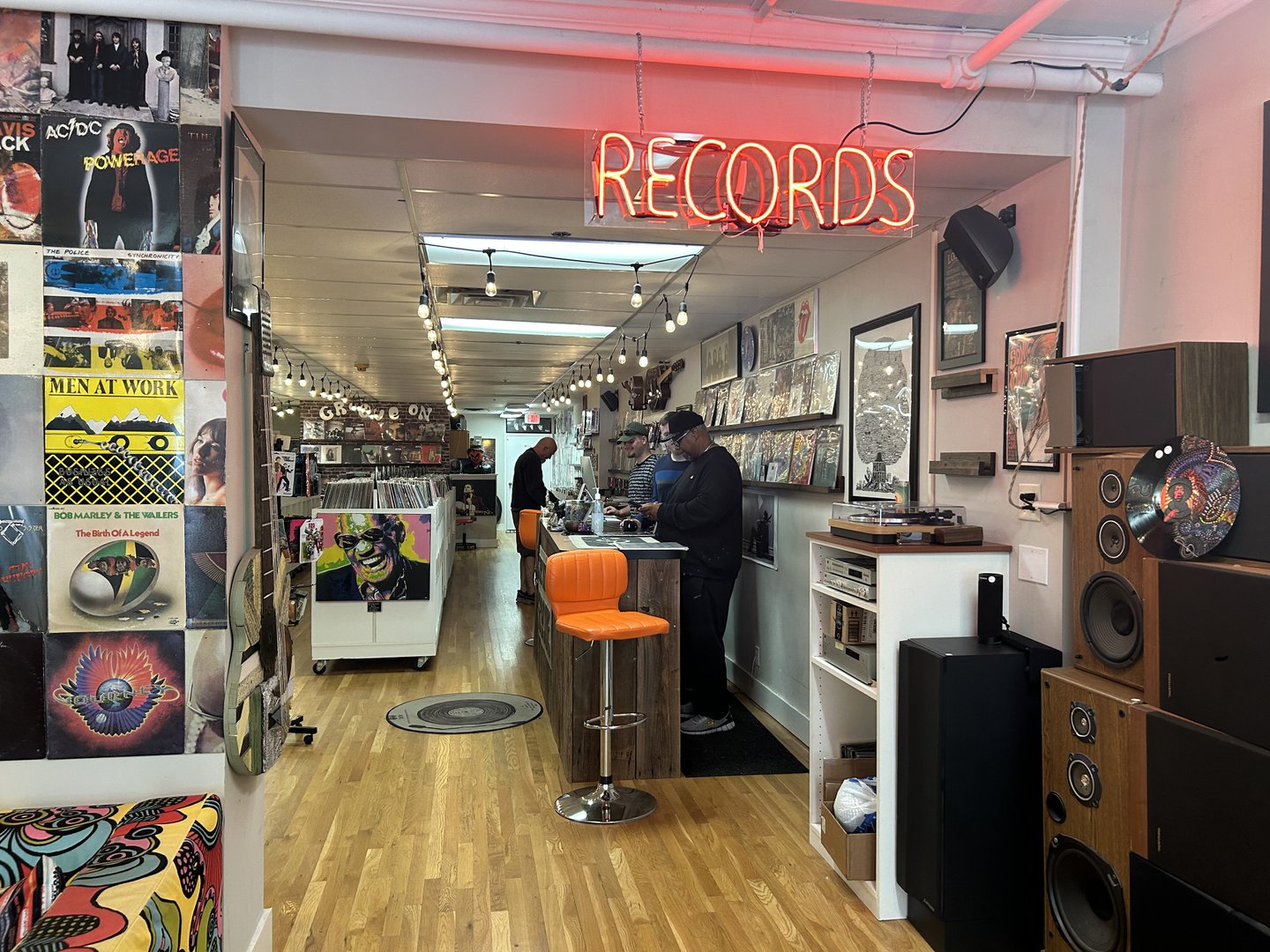 Spiral Groove Records Photos